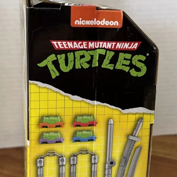 Hasbro | Toys | Transformers Hasbro X Tmnt 224 Party Wallop Wagon ...